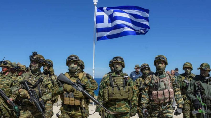 ΠΑΙΖΟΝΤΑΣ ΜΕ ΤΗΝ ΘΗΤΕΙΑ ΚΑΙ ΤΙΣ ΕΝΟΠΛΕΣ ΔΥΝΑΜΕΙΣ - Ελληνικό Ινστιτούτο ...